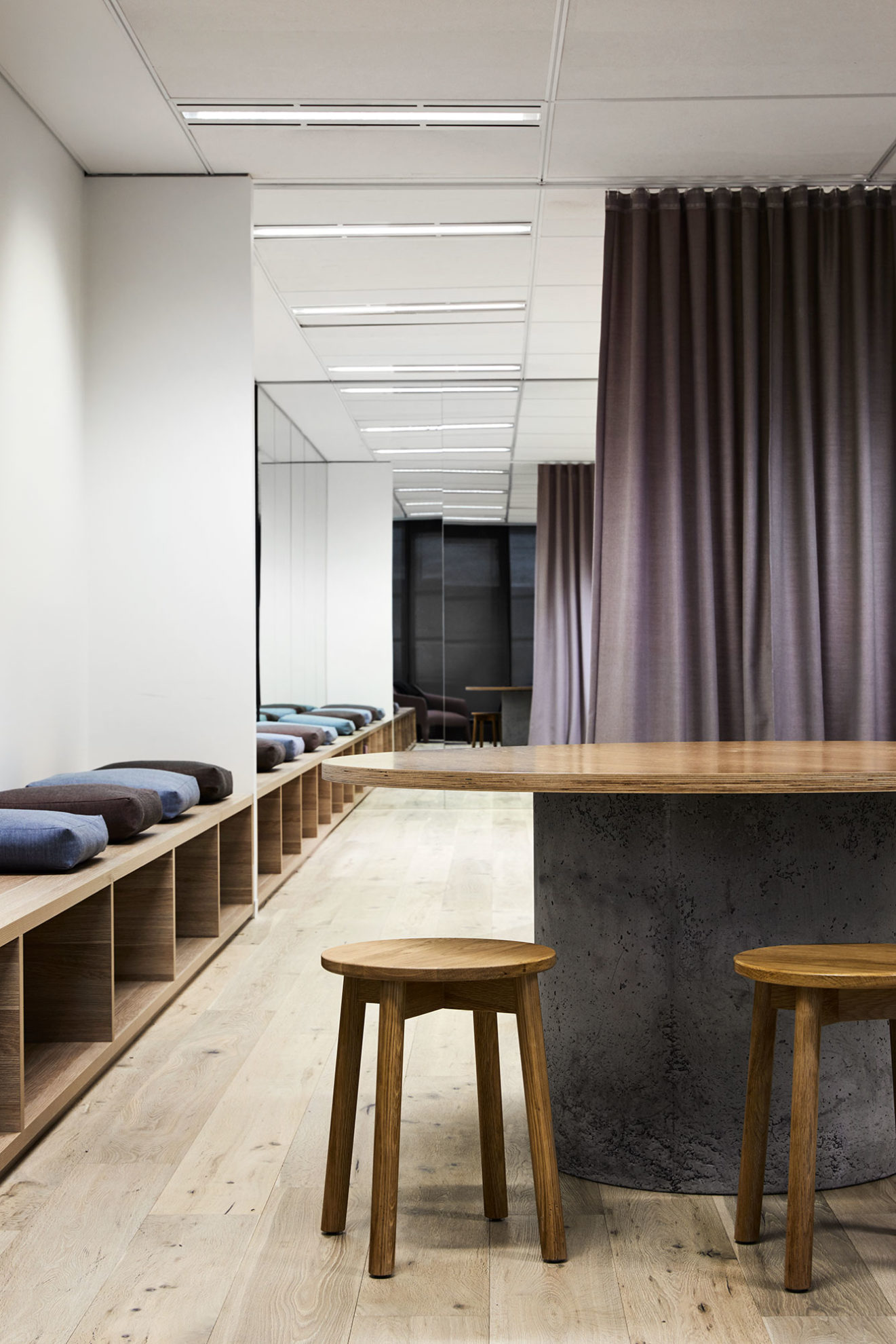 Iconic Australian Enterprise — Workplace design — Carr