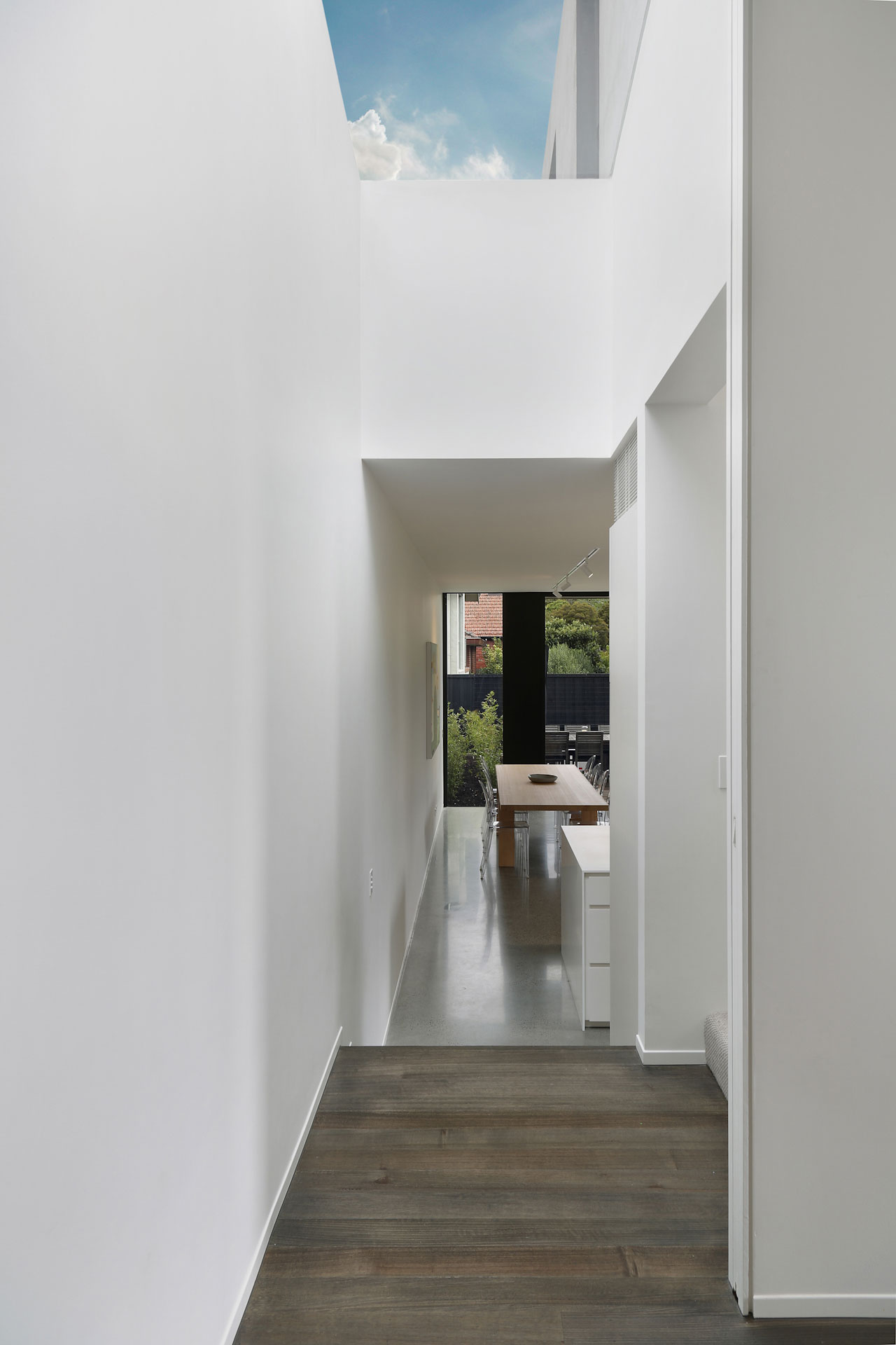 Cube House — Residential interiors and architecture — Carr