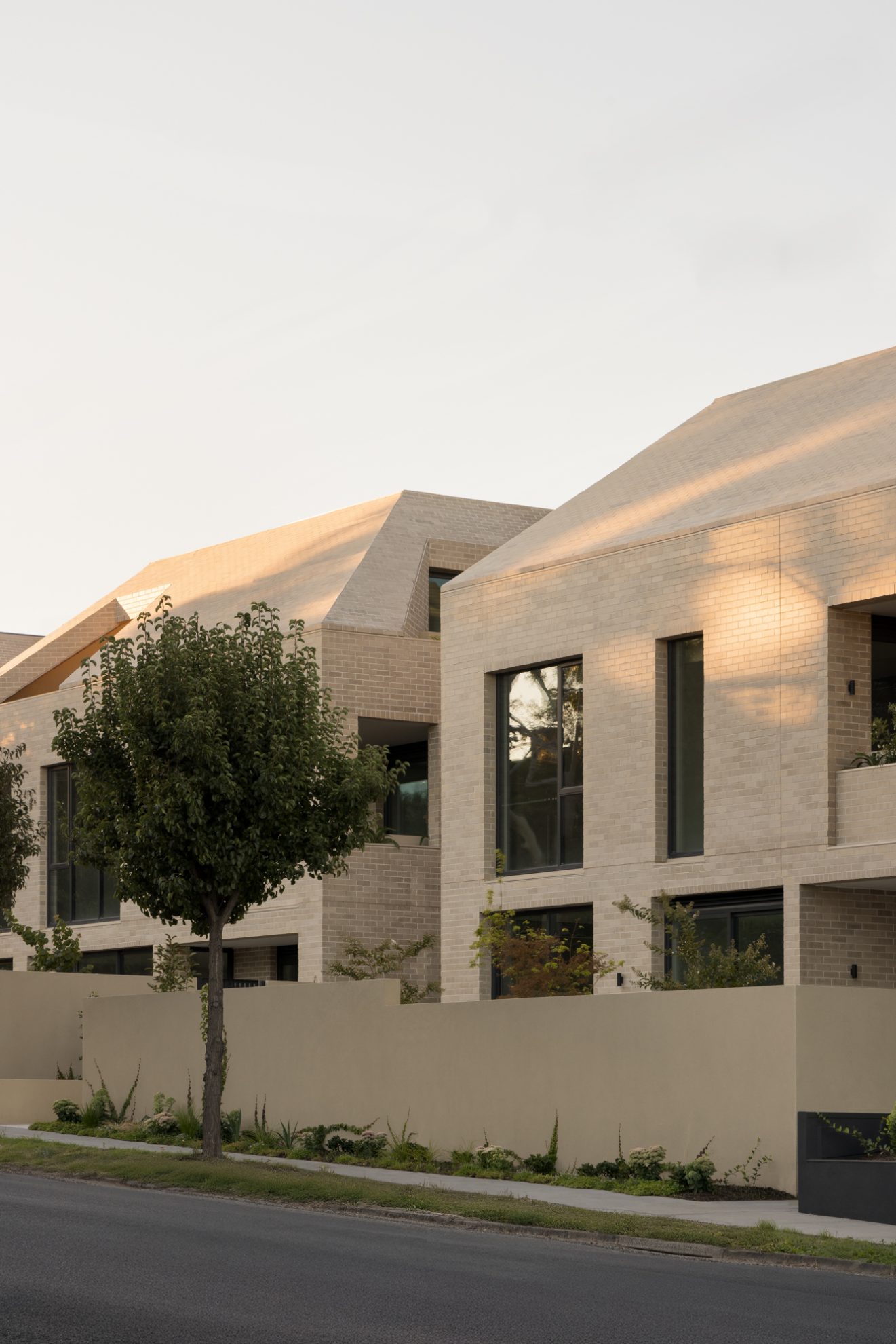 Mansard — boutique residences in Kooyong — Carr