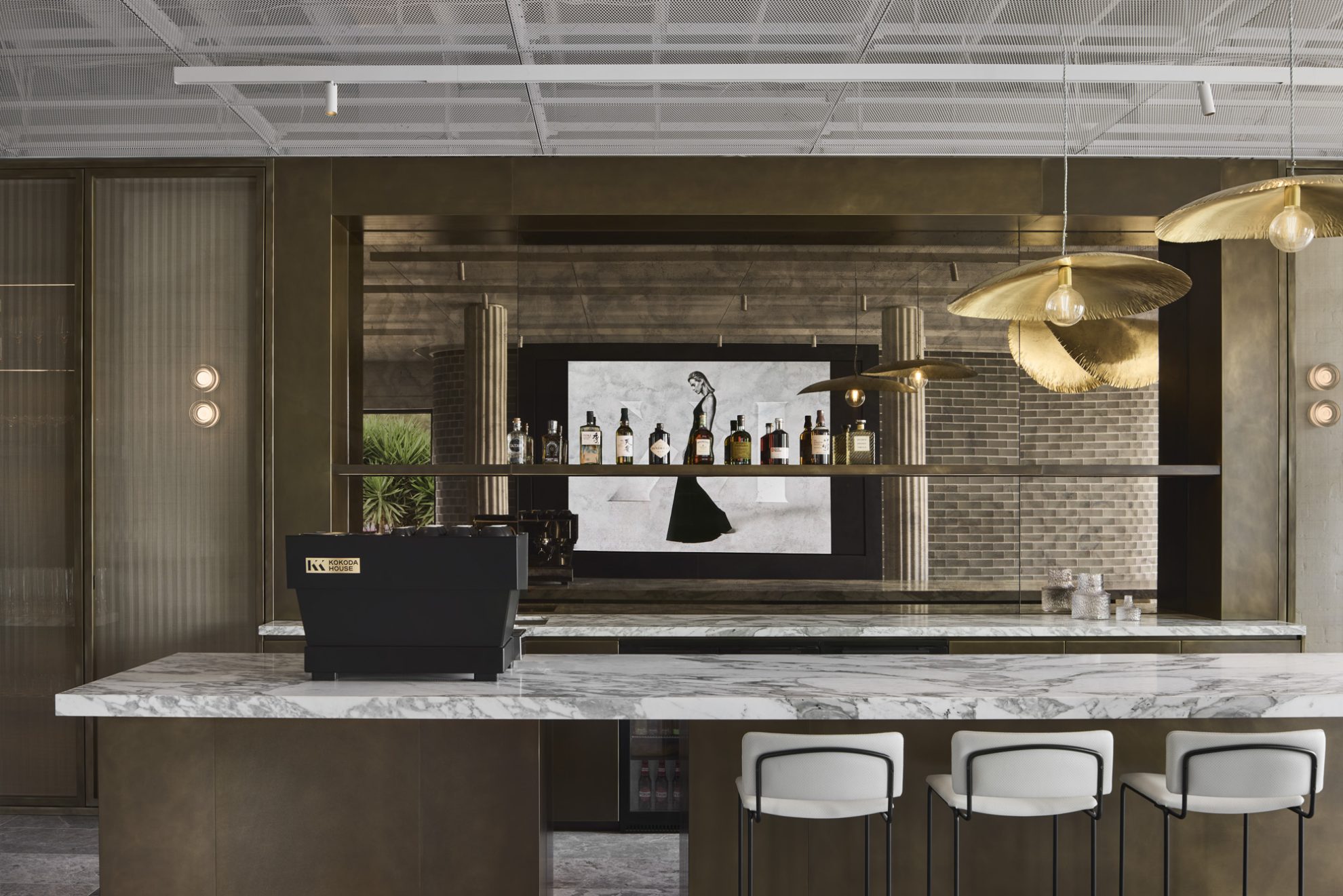 Ruby Ruby, Milton — Carr